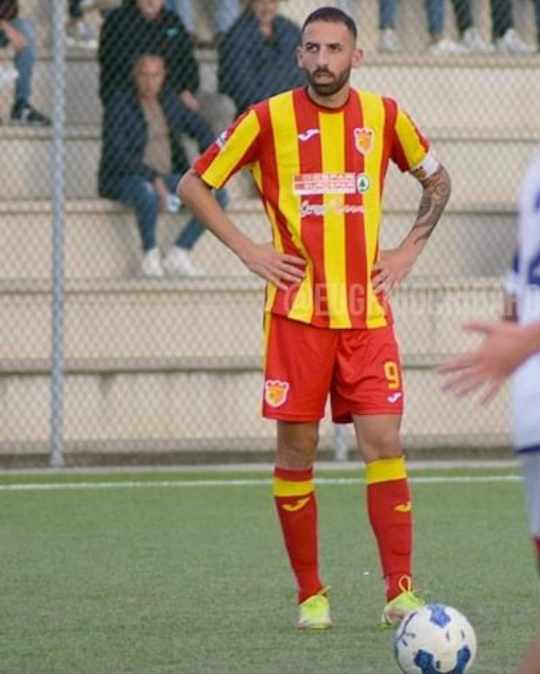 L'attaccante Russo conclude in anticipo il campionato - Pianetadilettanti